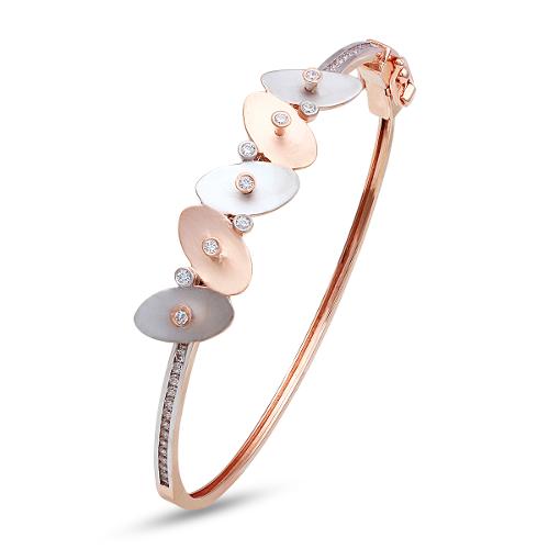 Mary Quant Poise Gold Bracelet For Women